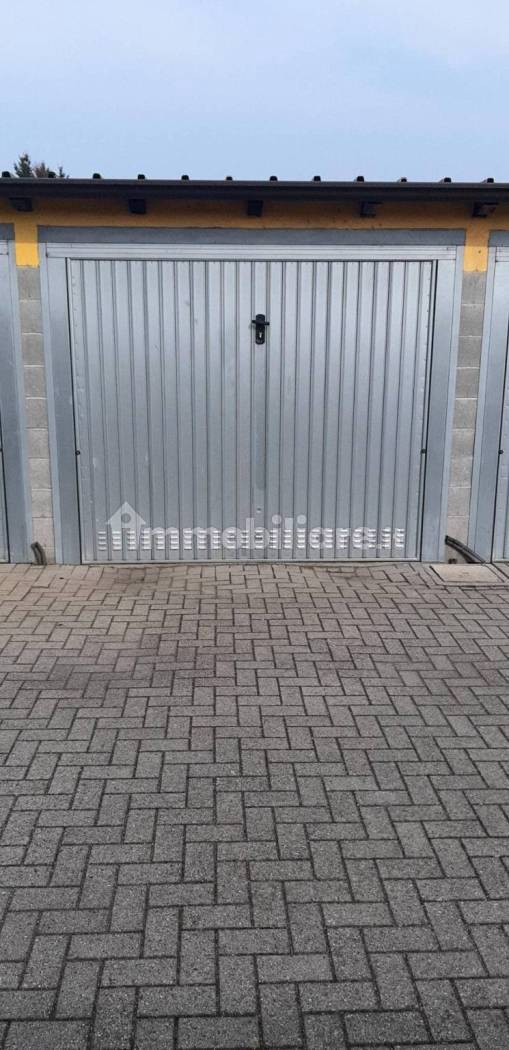 Garage - Box in Vendita