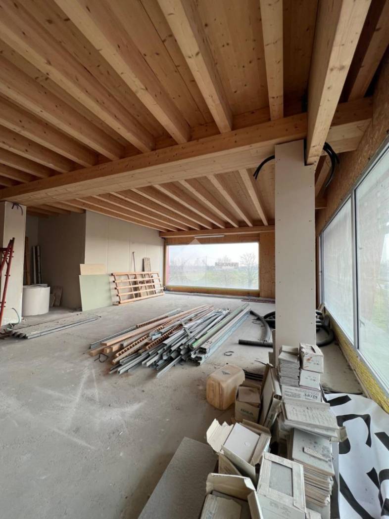 Locale commerciale in Vendita