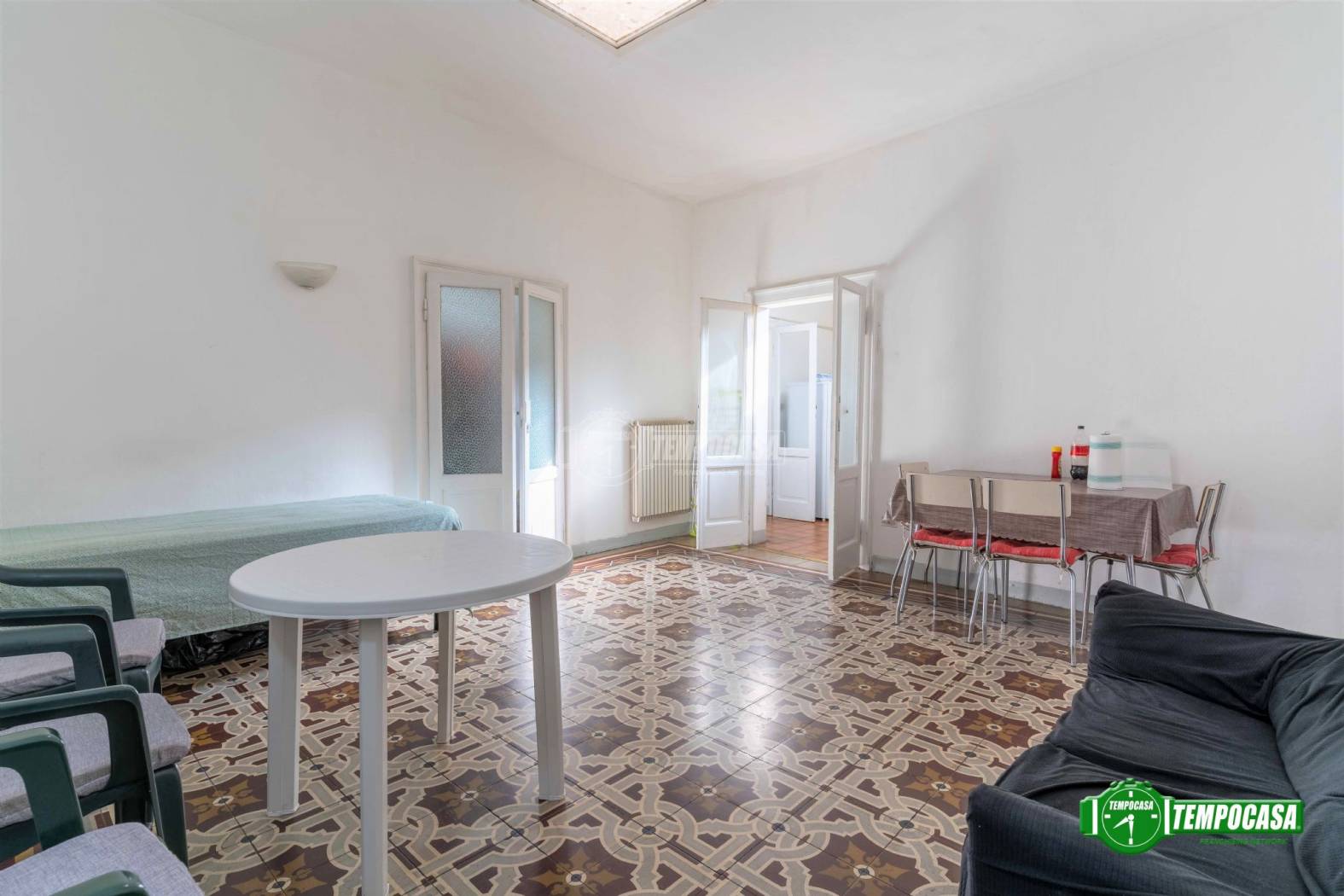 Trilocale via Vescovado 8, Centro Storico, Piacenza