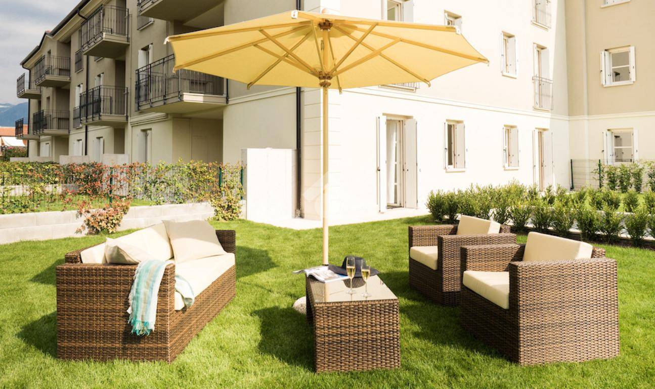 Trilocale viale Ugo Foscolo 134, Toscolano Maderno, Toscolano-Maderno