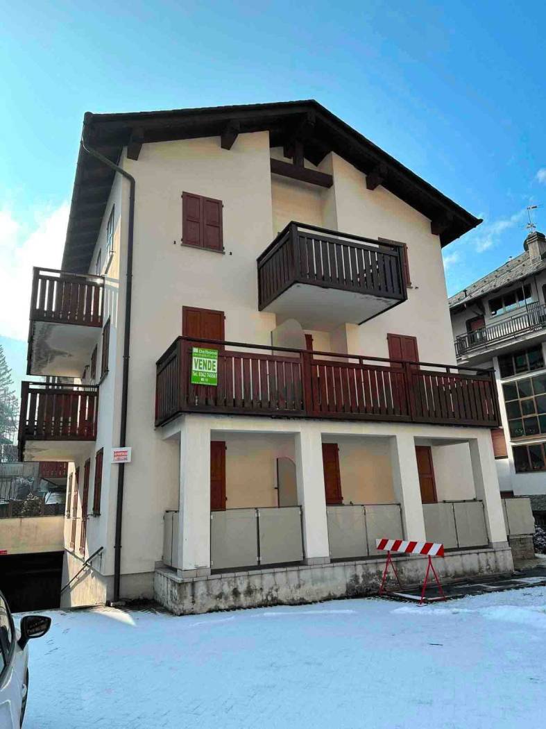 Bilocale via Valtellina 26, Aprica