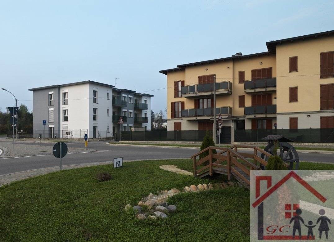 Bilocale via Gianmaria Cornaggia Medici, Mozzate