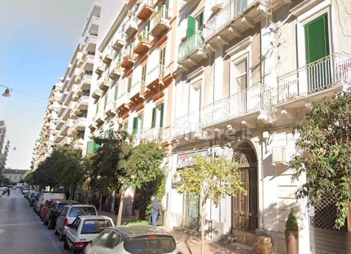 Trilocale via Cataldo Nitti 67, Borgo, Taranto