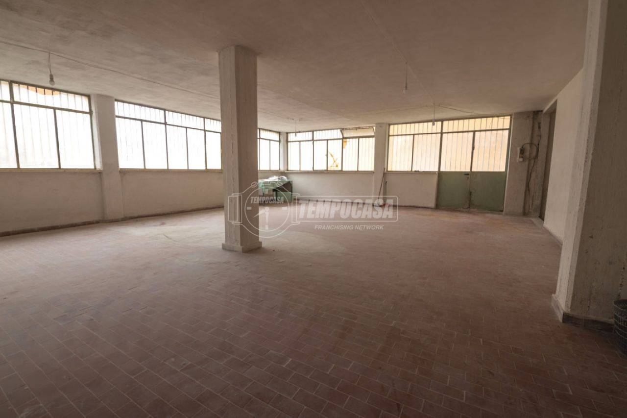 Laboratorio in Vendita