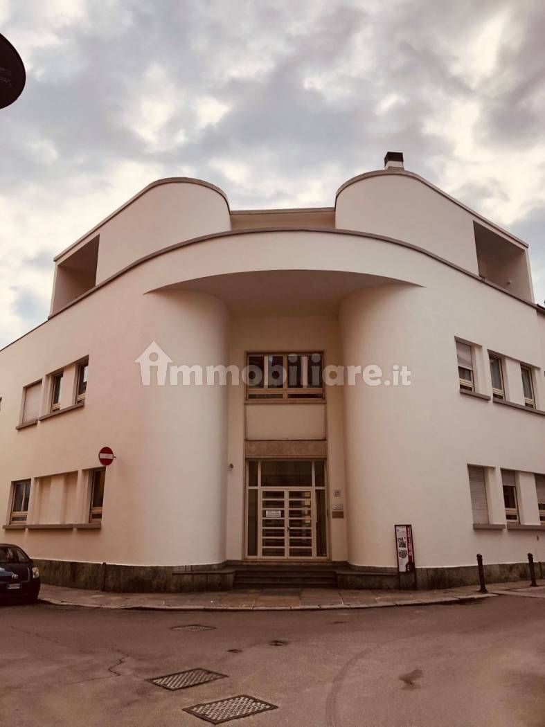 Quadrilocale via Francesco Petrarca 15, Centro Storico, Parma