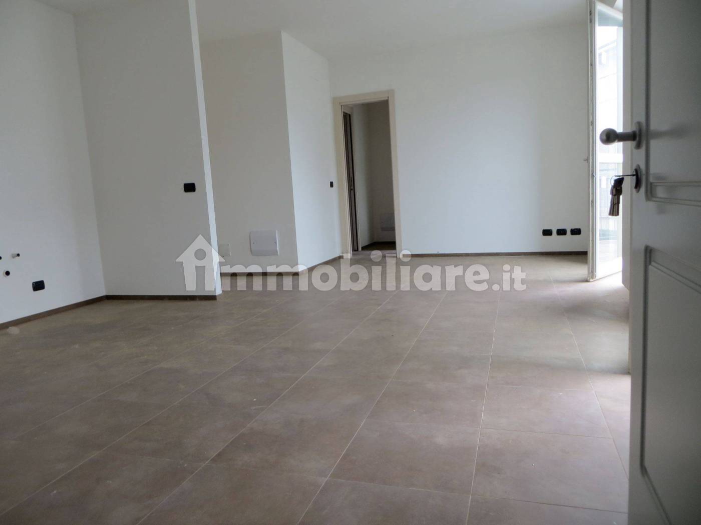 Bilocale via Oriana Fallaci 7, Borgo Alto, Pavia