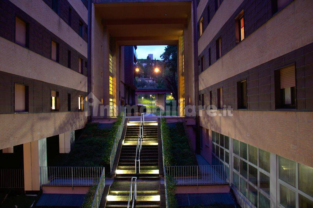 Trilocale via Ruggero d&#x27;Andreotto 16, Centro, Perugia