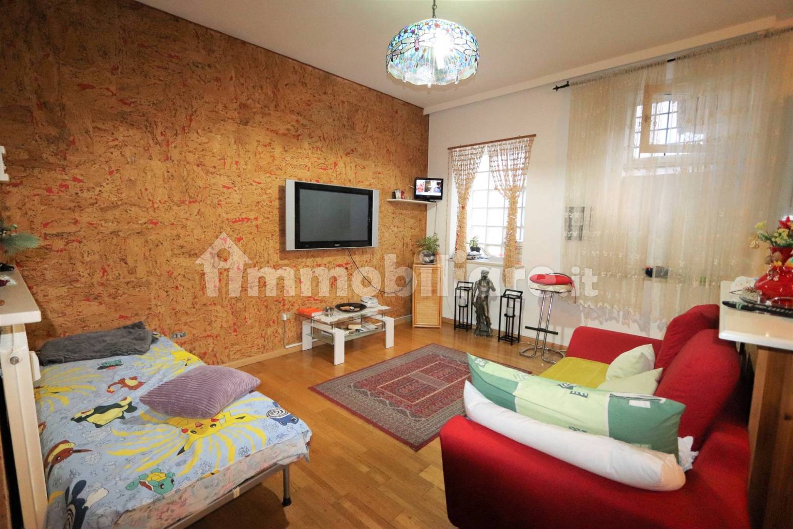 Trilocale Galleria Raffaello Sernesi 7, Centro, Bolzano