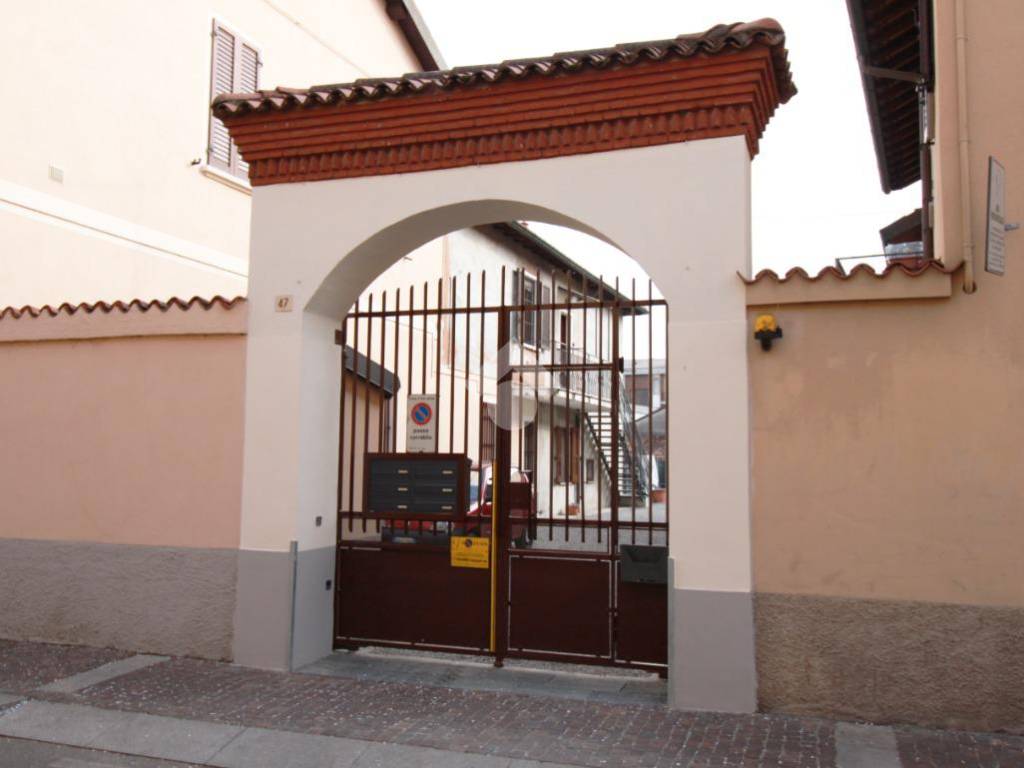 Vendita Casa colonica in via Dante Alighieri 47 Trezzo sull'Adda. Da ...