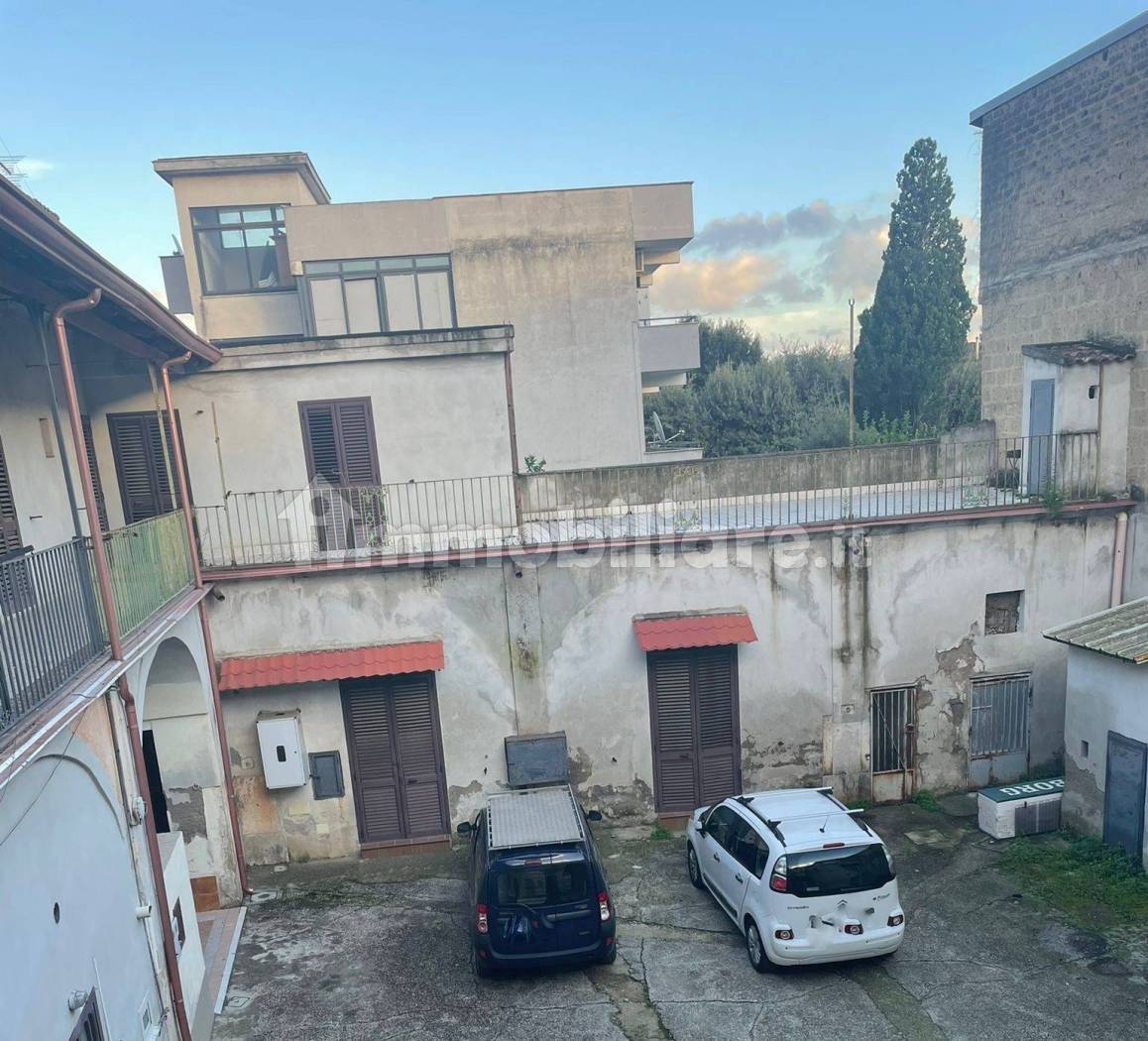 Quadrilocale via Luigi Castiello, Casagiove