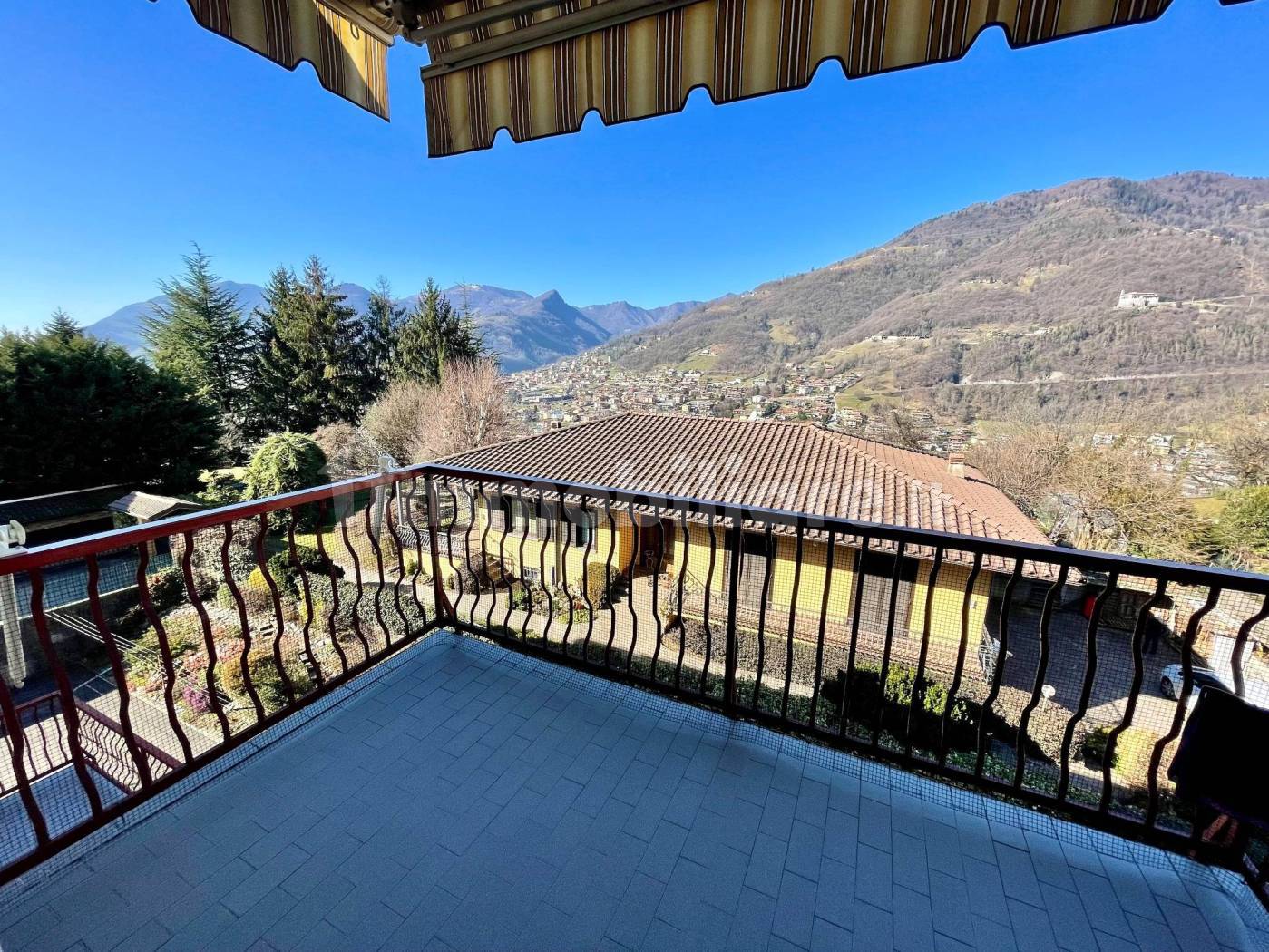 Quadrilocale via Vittorio Emanuele II, Casnigo