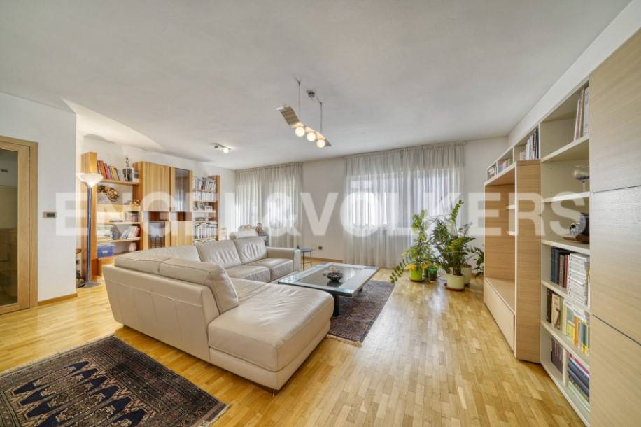 Quadrilocale via Novacella 34, Europa - Novacella, Bolzano