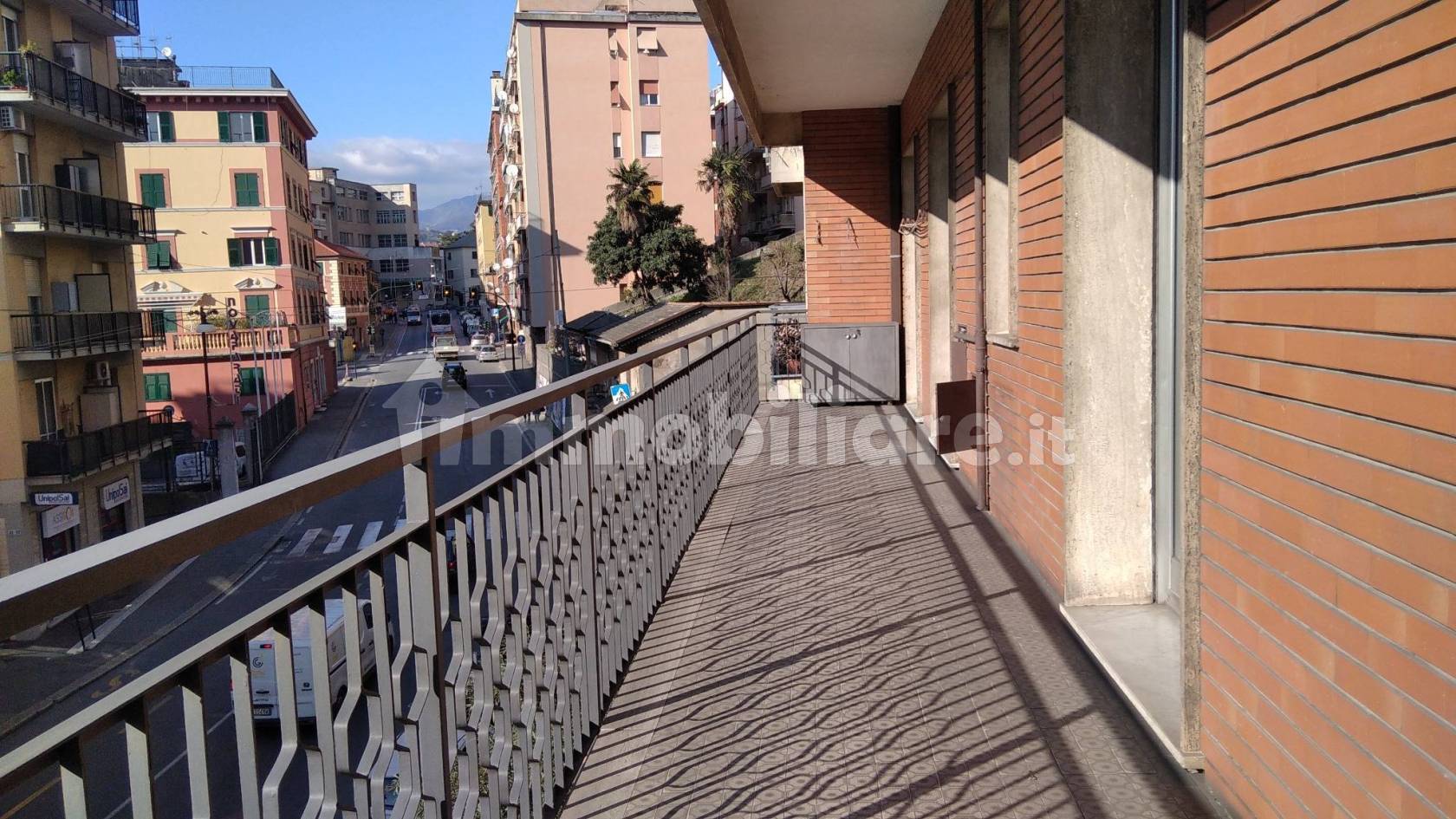 Trilocale via Pasquale Pastorino 11, Bolzaneto, Genova