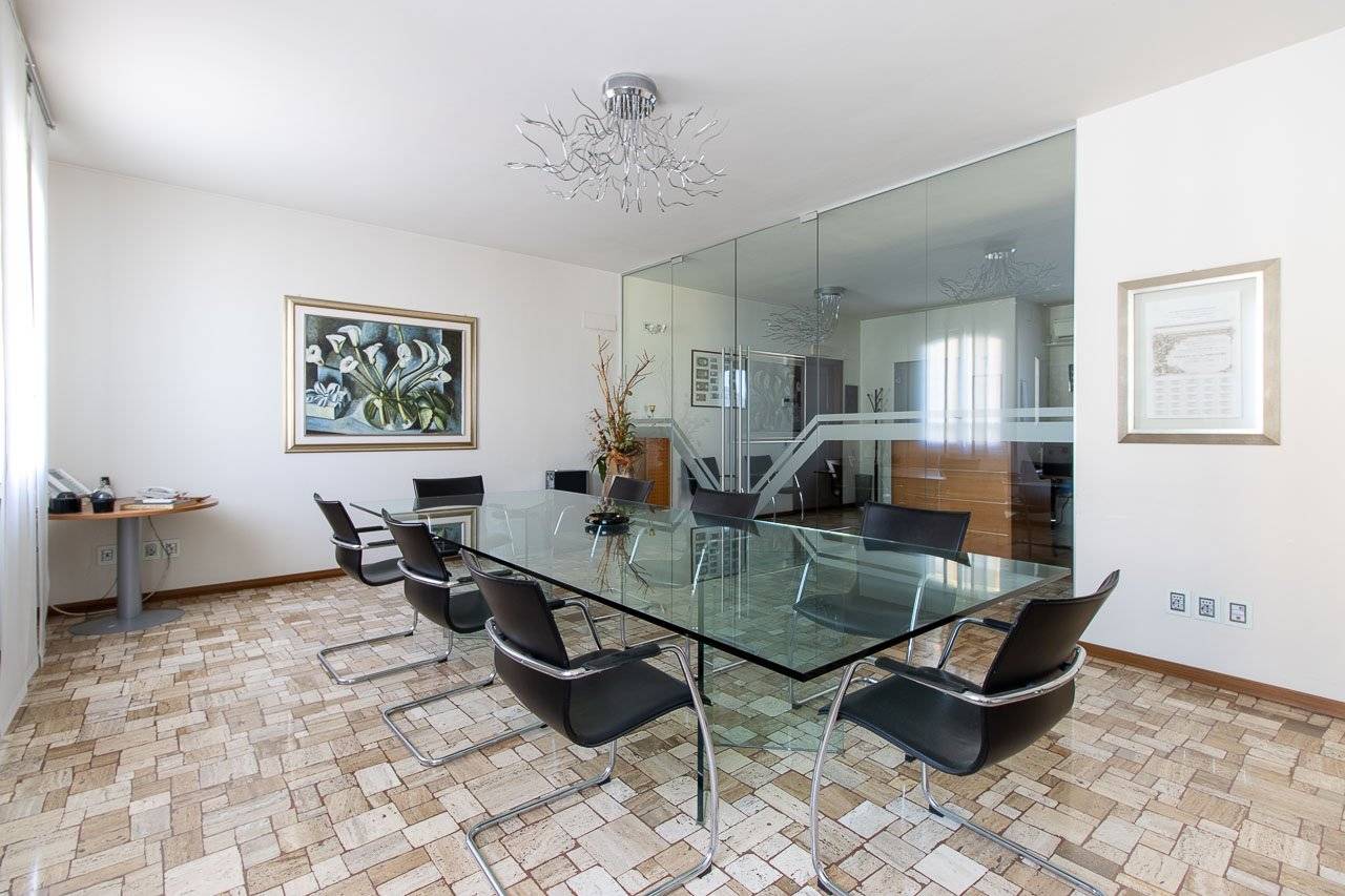 Quadrilocale via Conciliaziona 2, Centro, Missaglia