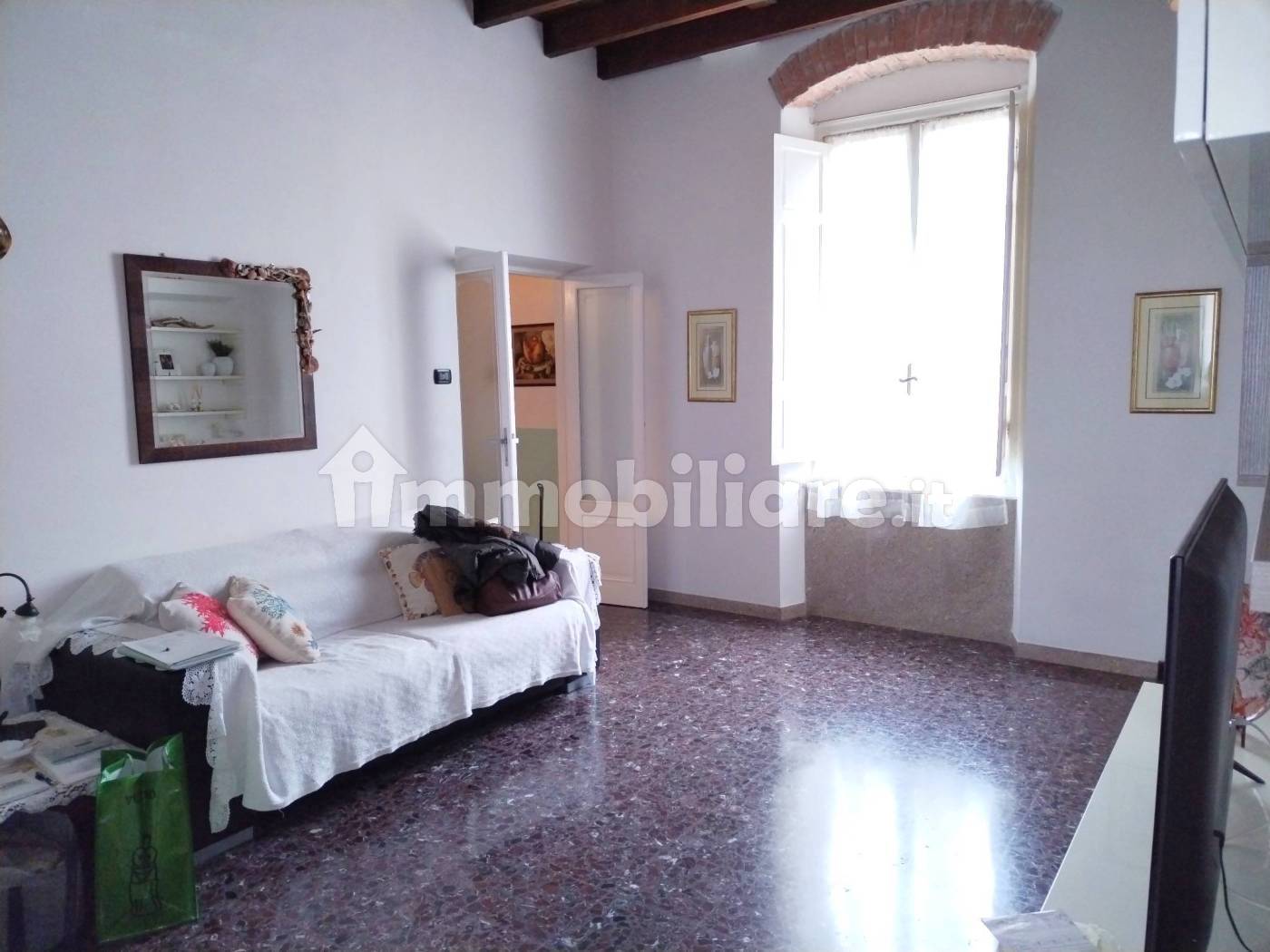 Quadrilocale via Napoli 90, Centro Storico, La Spezia