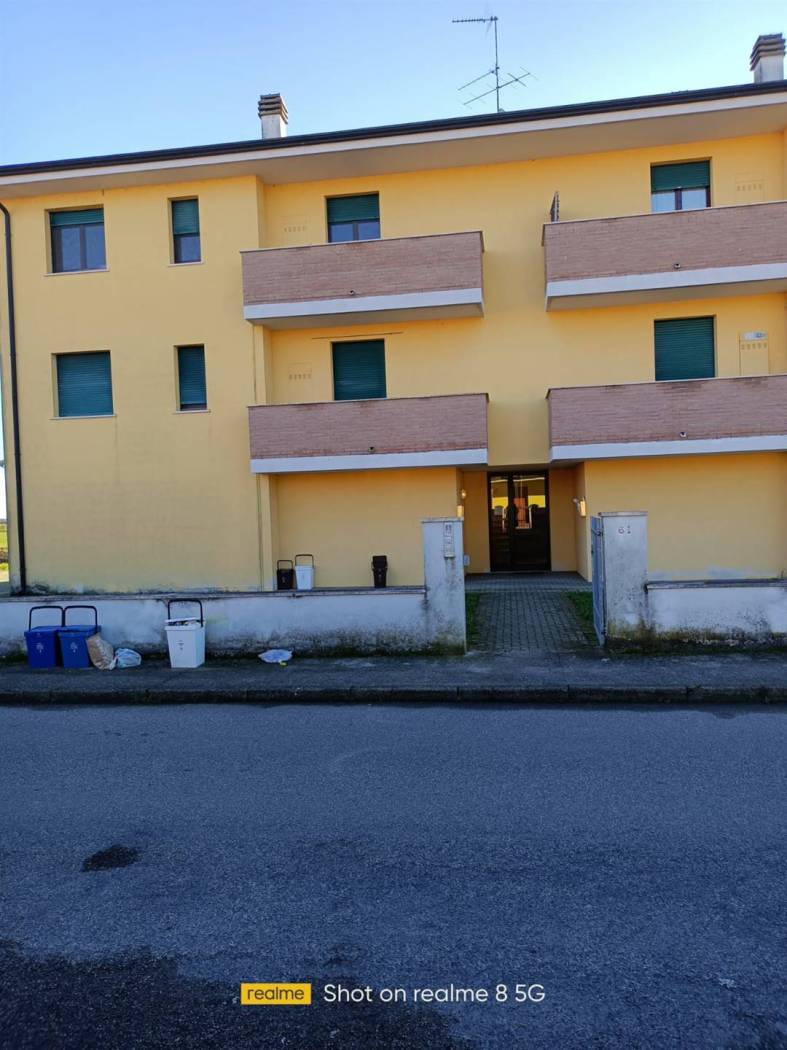 Bilocale strada statale 62, Suzzara