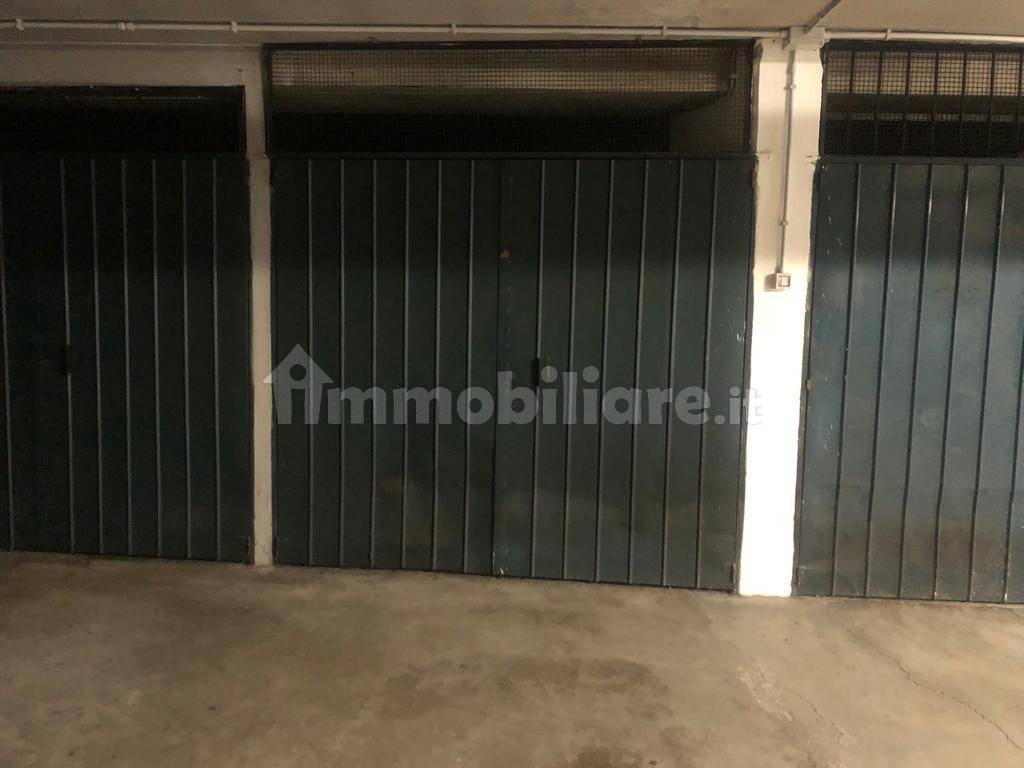 Garage - Box in Vendita