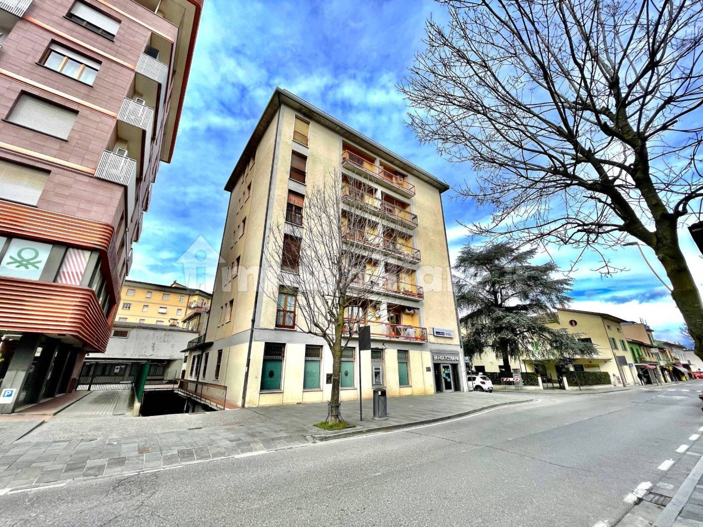 Quadrilocale via Galileo Galilei 11, Centro, Quarrata