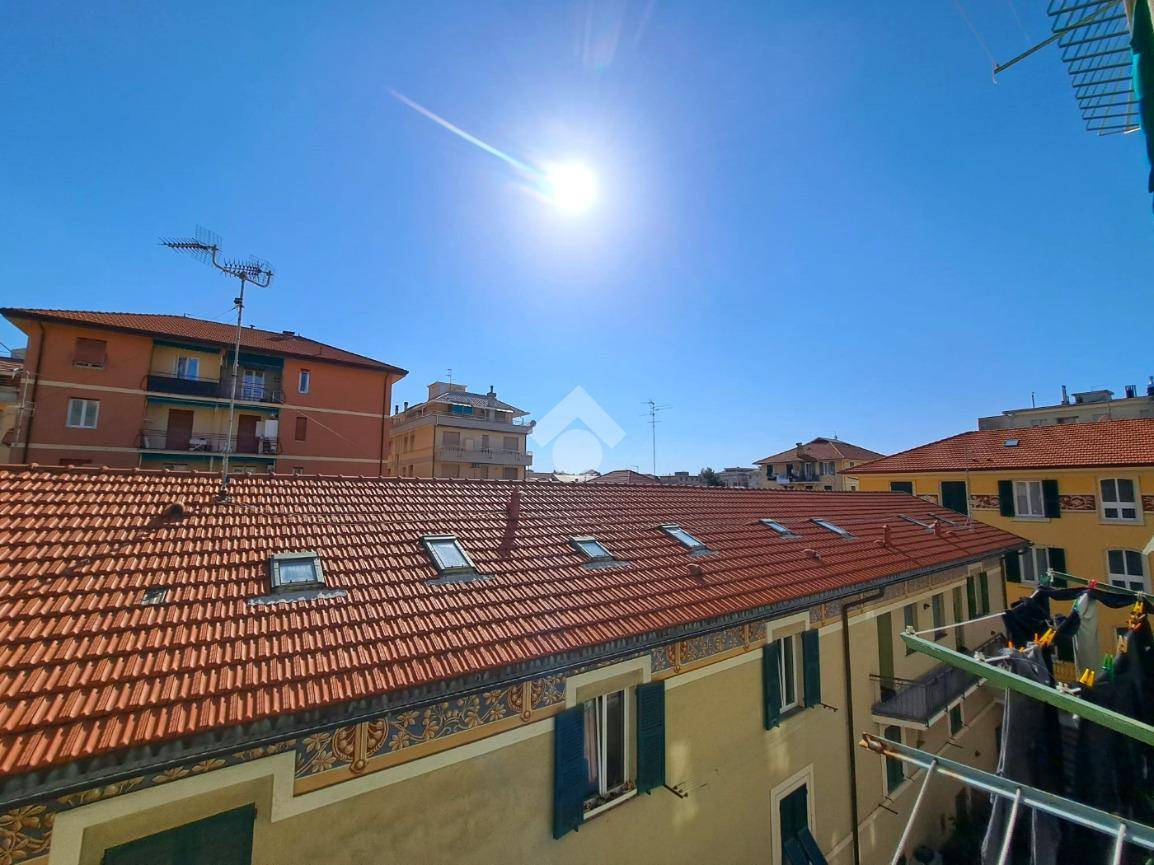 Quadrilocale traversa di via G. B. Prandina, Centro, Chiavari