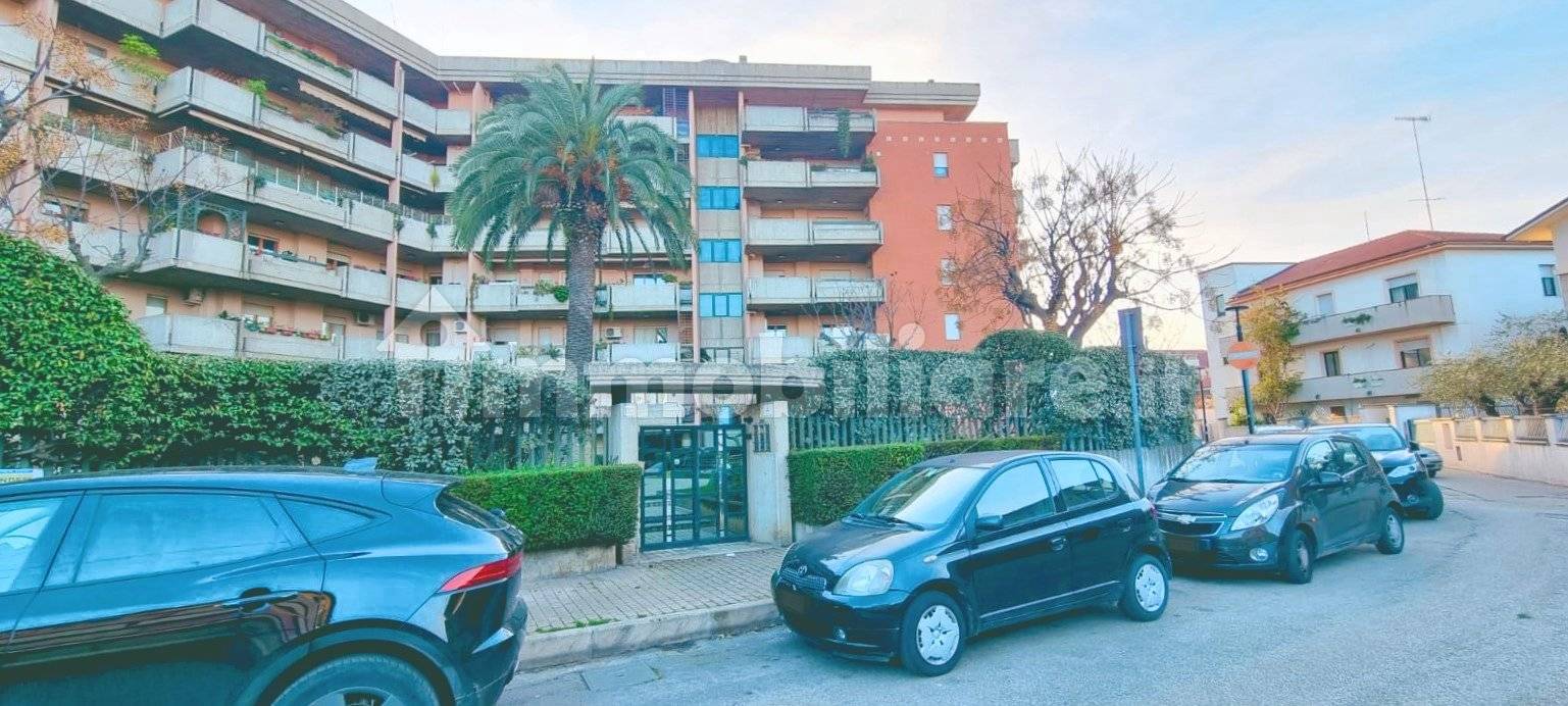 Appartamento via Silvio Pellico 13, Centro, Montesilvano