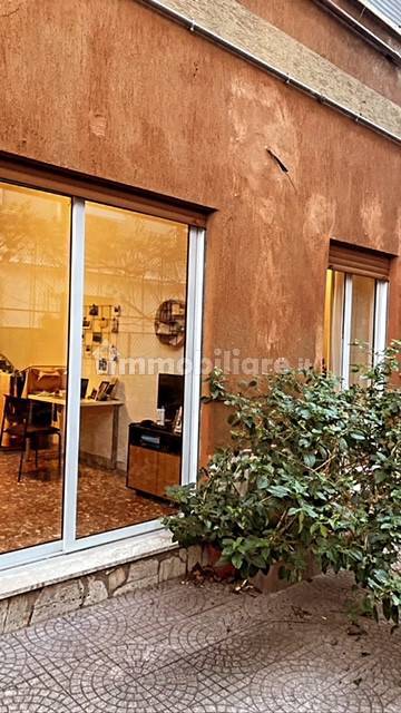 Quadrilocale nuovo, piano terra, Ostiense, Roma