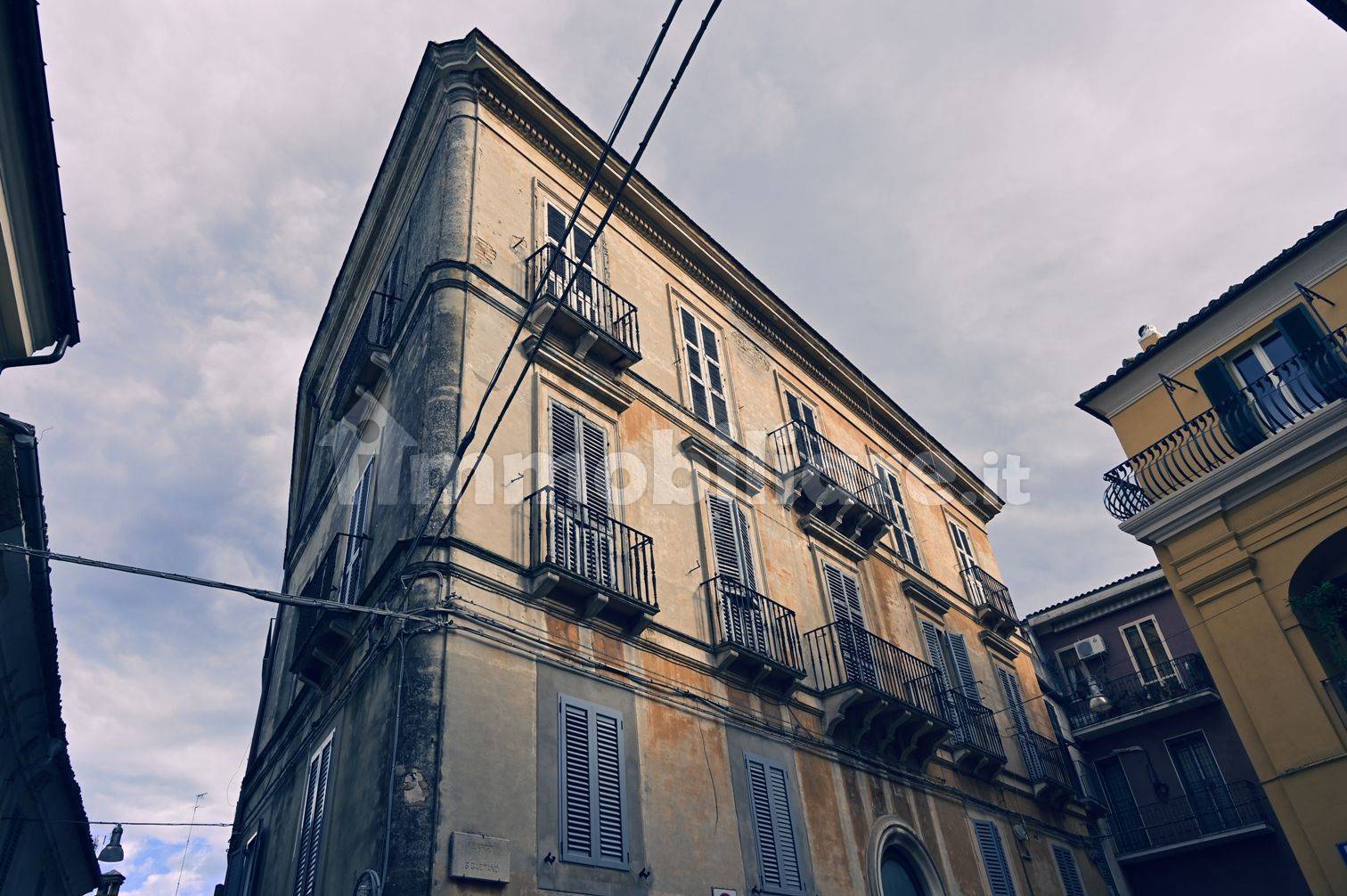 Appartamento largo San Gaetano, Chieti