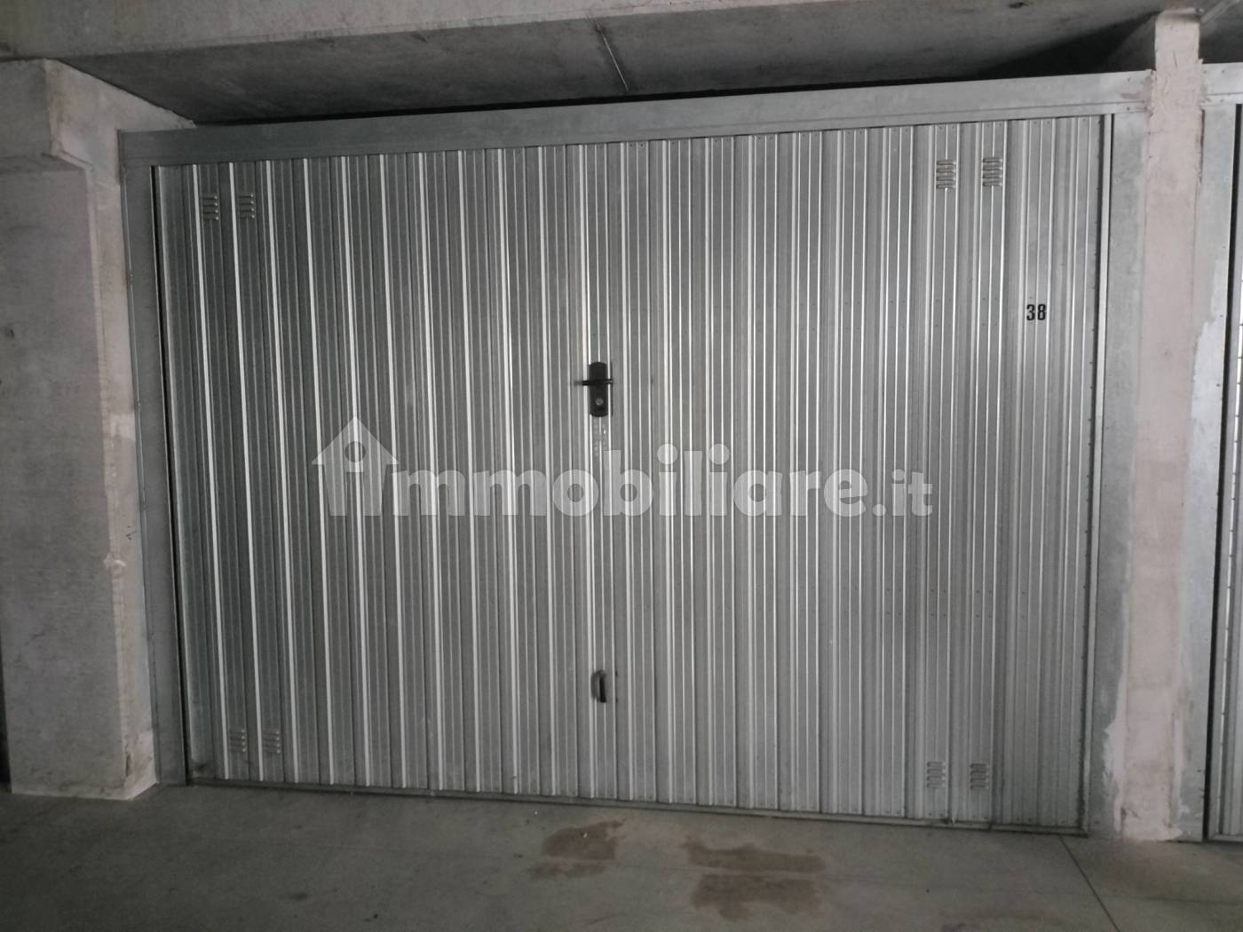 Garage - Box in Vendita