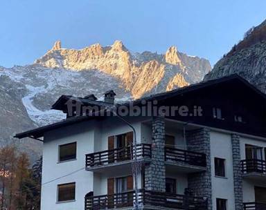 Appartamento Strada delle Villette 14, Centro, Courmayeur