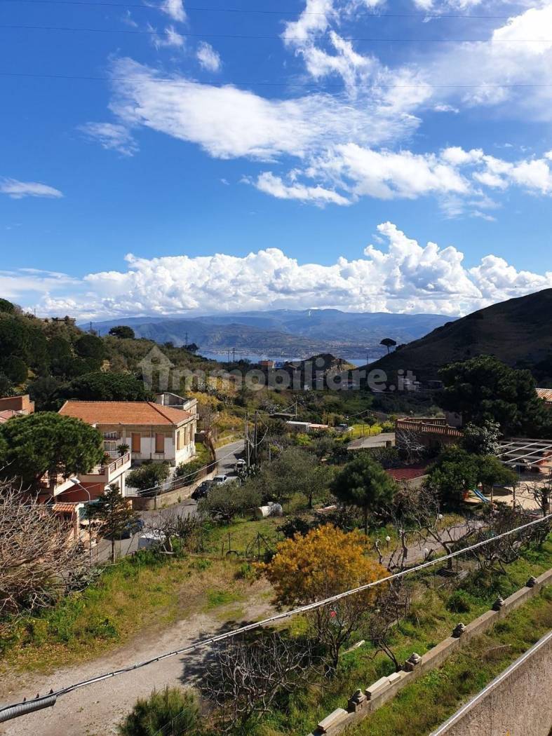 Quadrilocale piazza Marotta 2, Curcuraci, Messina