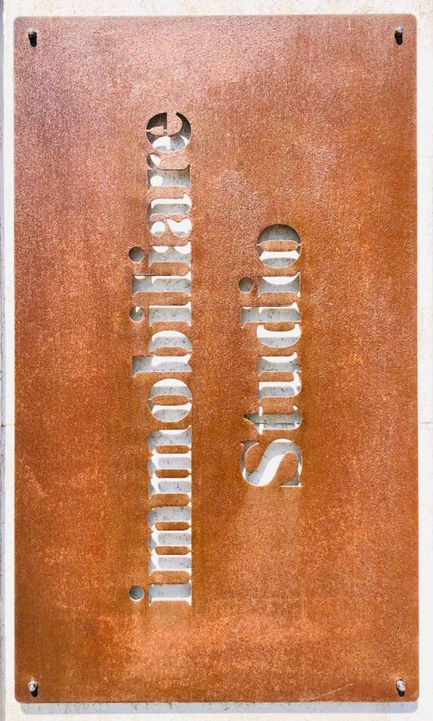 Garage - Box in Vendita