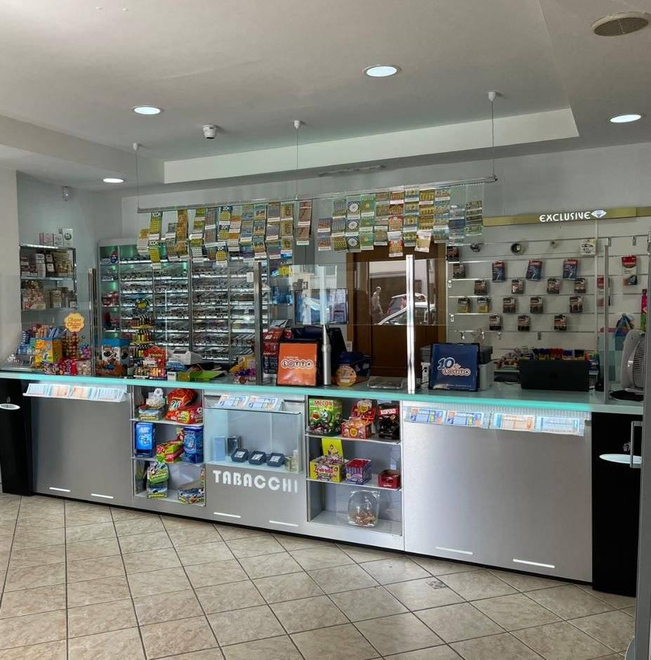 Tabaccheria in Vendita