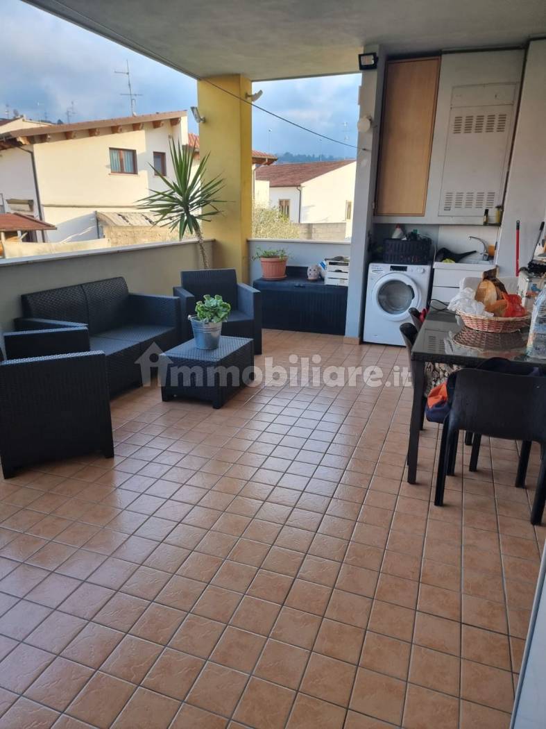 Quadrilocale via Tirino, Tirino, Pescara