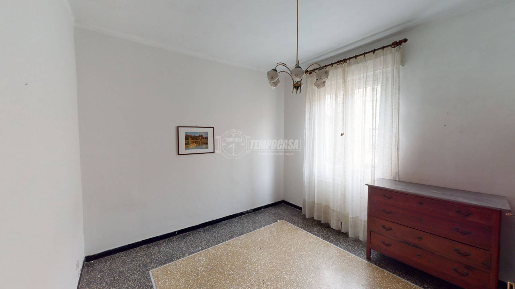 Quadrilocale via Torino 17, Centro, Ovada