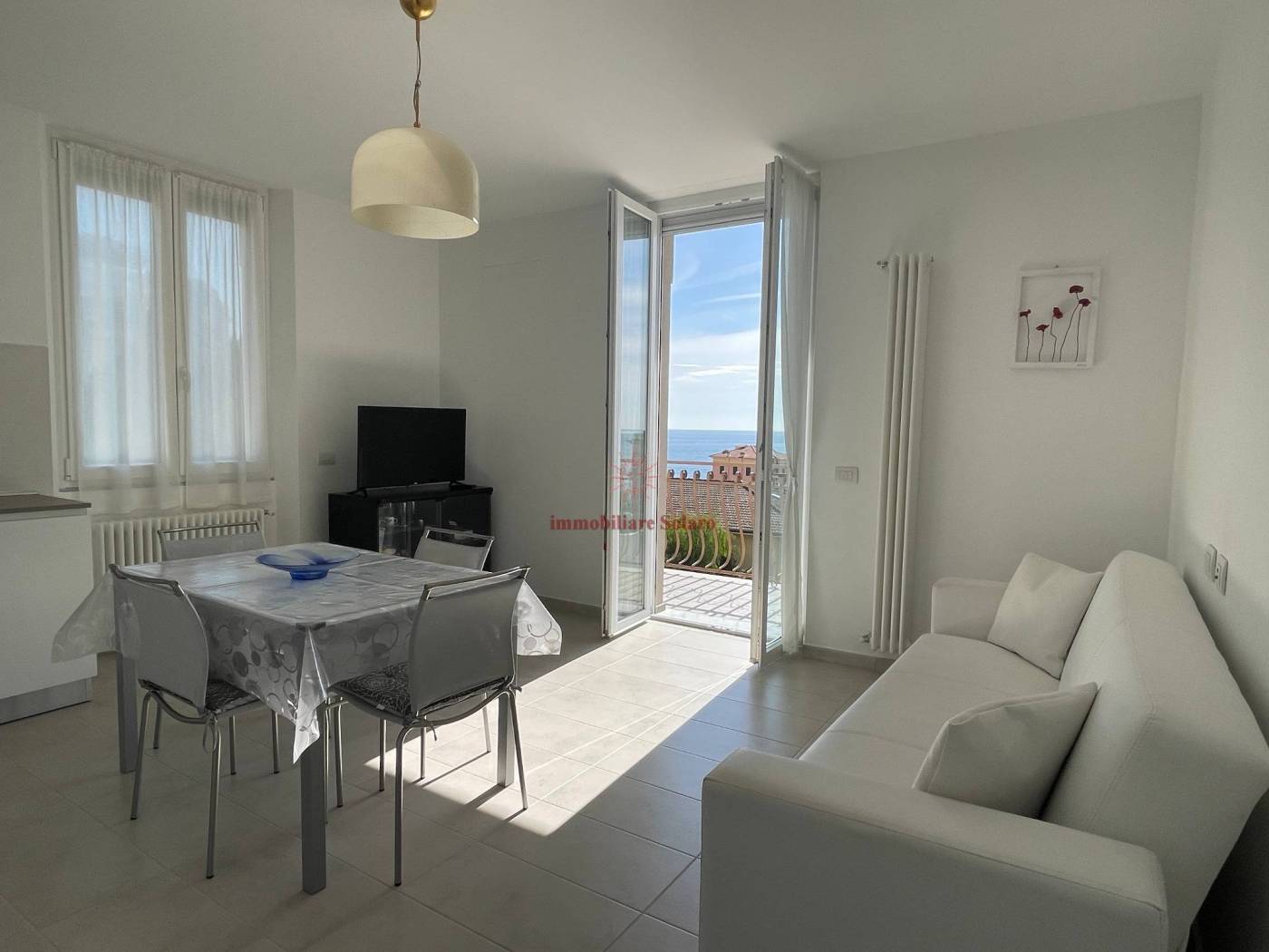 Trilocale via 24 Aprile 43, Centro, Varazze