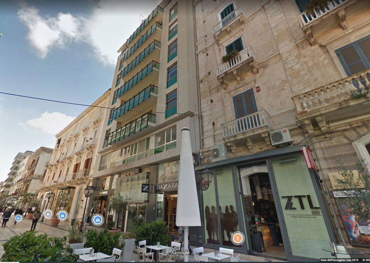 Trilocale via Di Palma, 10, Borgo, Taranto