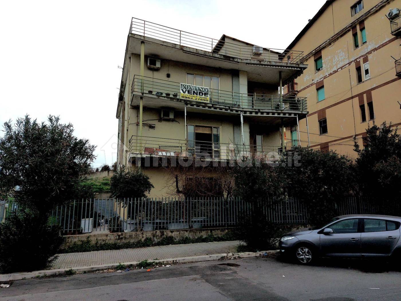 Quadrilocale via Giovanni Paolo II, Semicentro, Giovanni paolo, Crotone