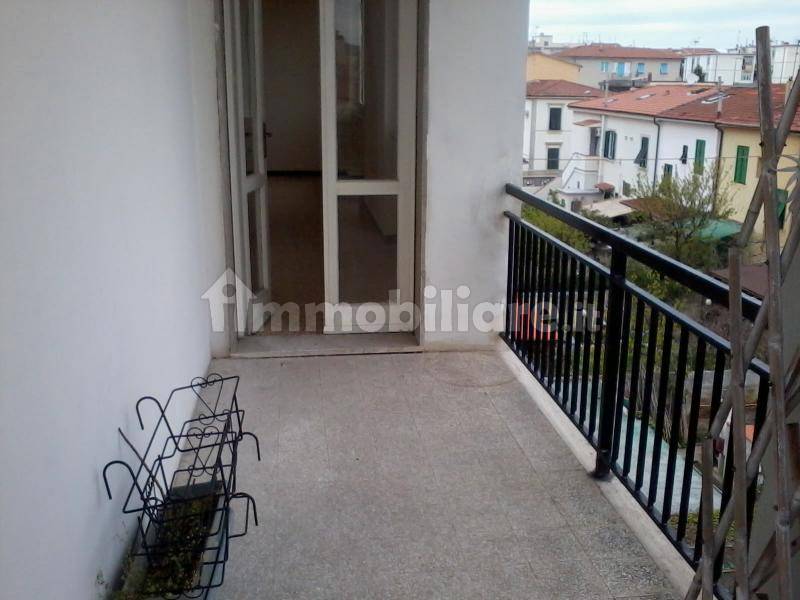 Appartamento via Athos Mainardi, Sorgenti, Livorno