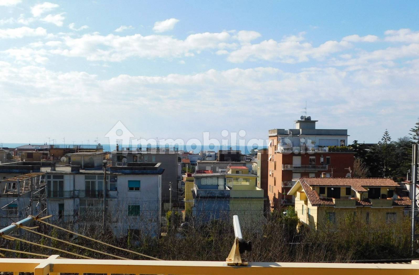 Quadrilocale via San Domenico, Centro, Minturno