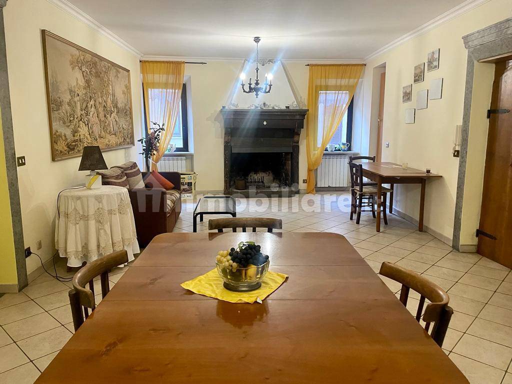 Trilocale via Giacomo Matteotti, Centro, Orte