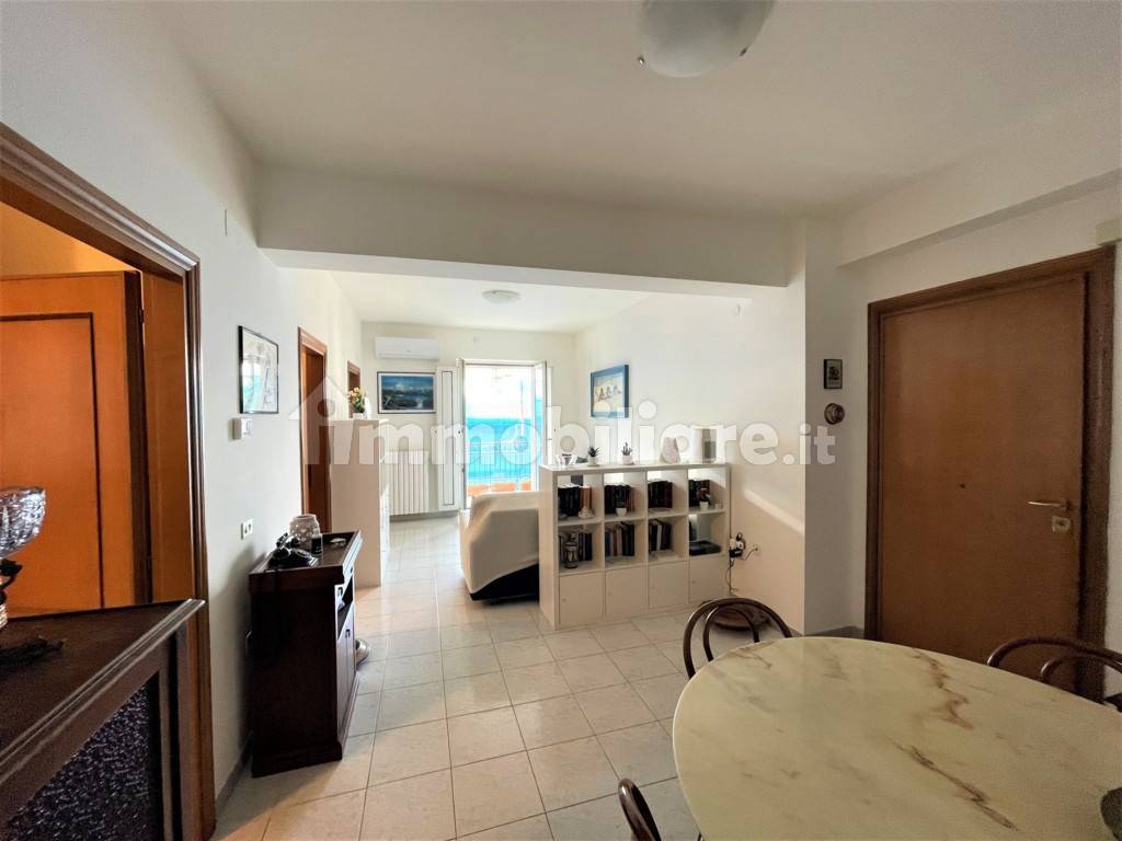 Trilocale ottimo stato, primo piano, Ariano Irpino