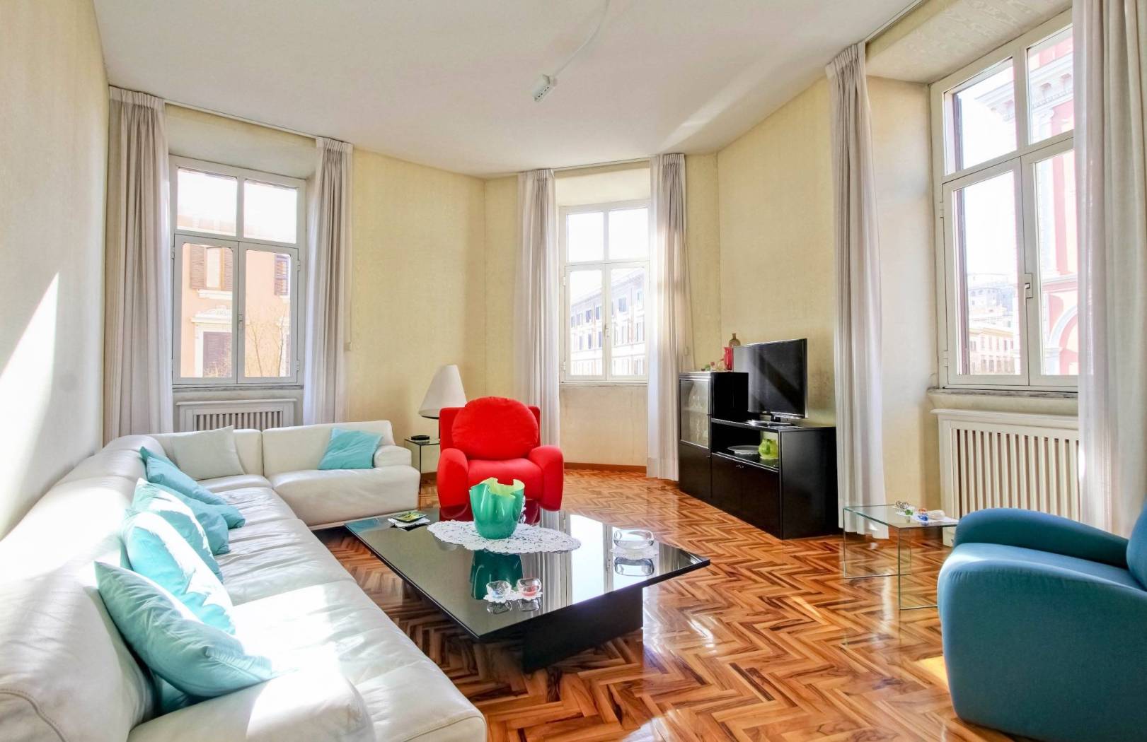 Appartamento via Ottaviano 66, Prati, Roma