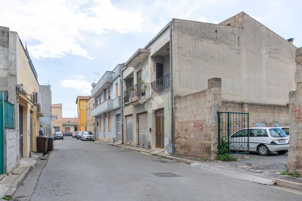 Garage - Box in Vendita