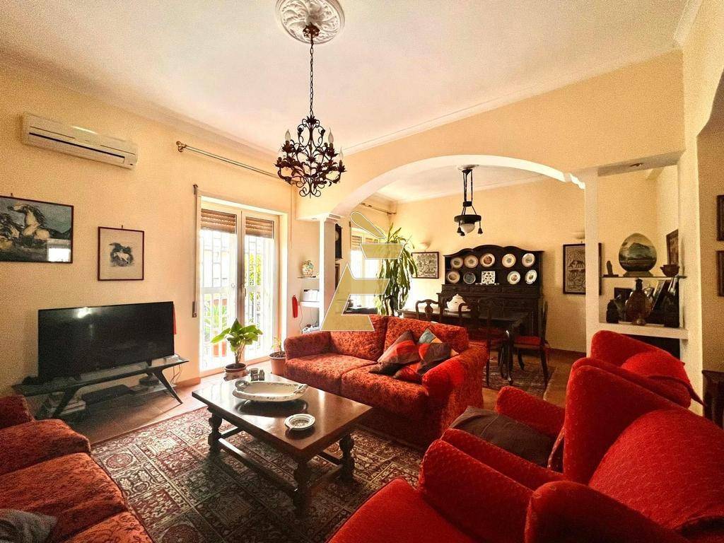 Trilocale via Consalvo, Fuorigrotta, Napoli