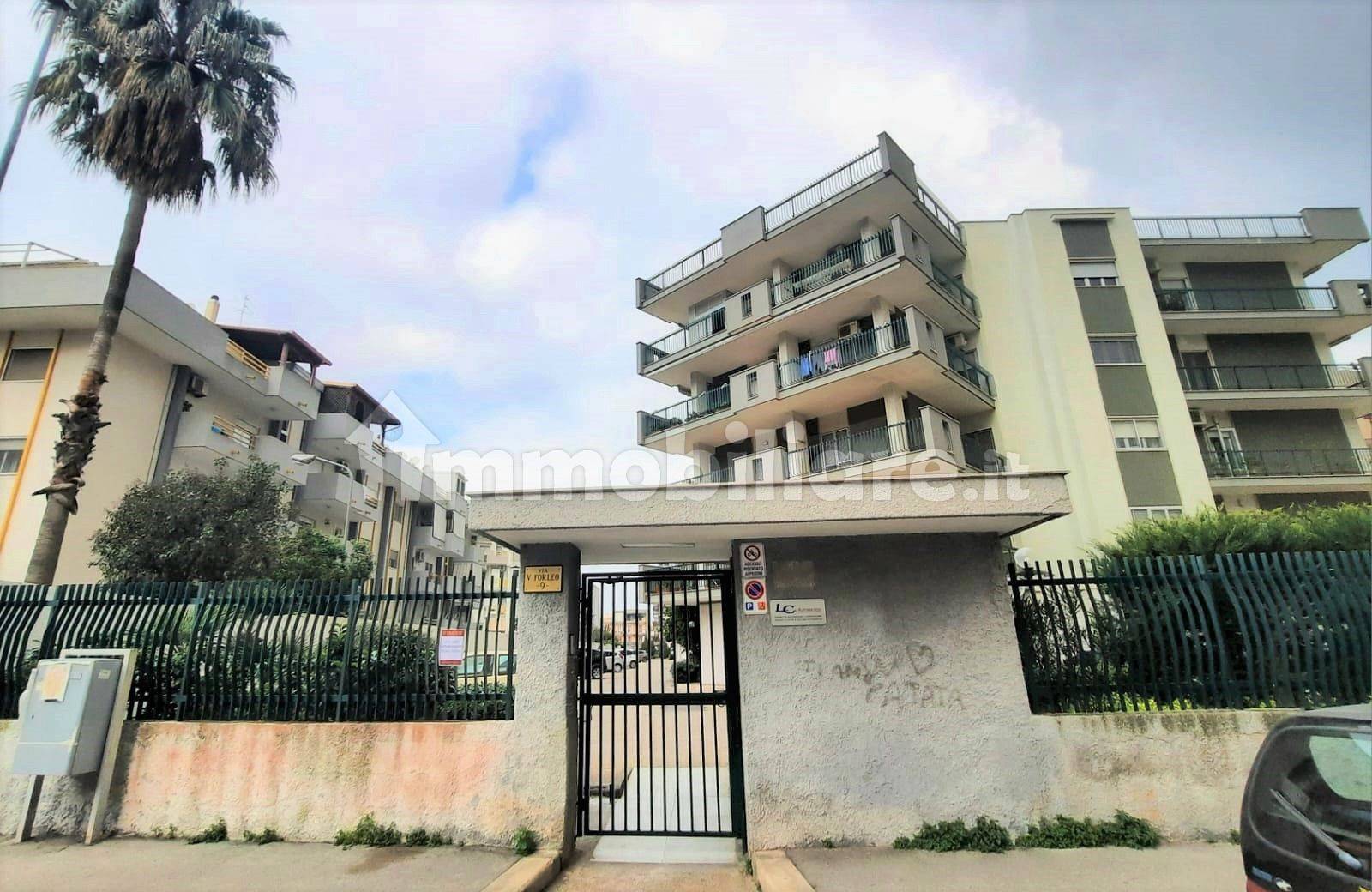 Appartamento via Vito Forleo 9, Solito - Corvisea, Taranto