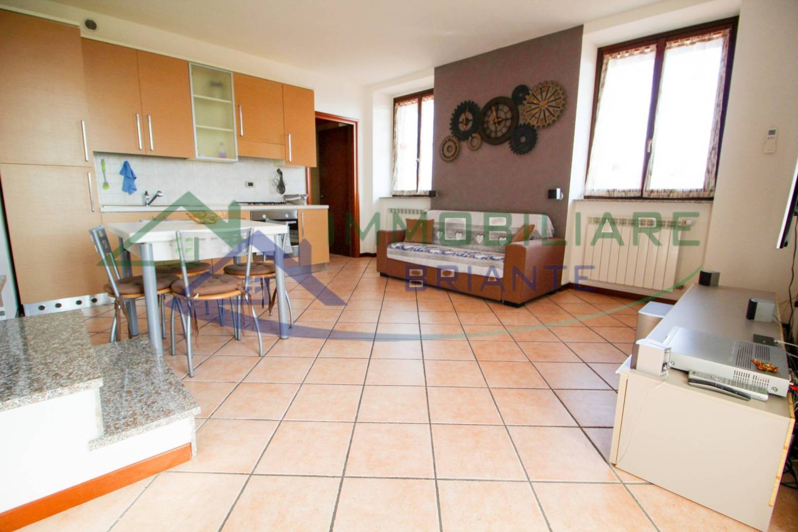 Bilocale via Genova, Casorate Sempione