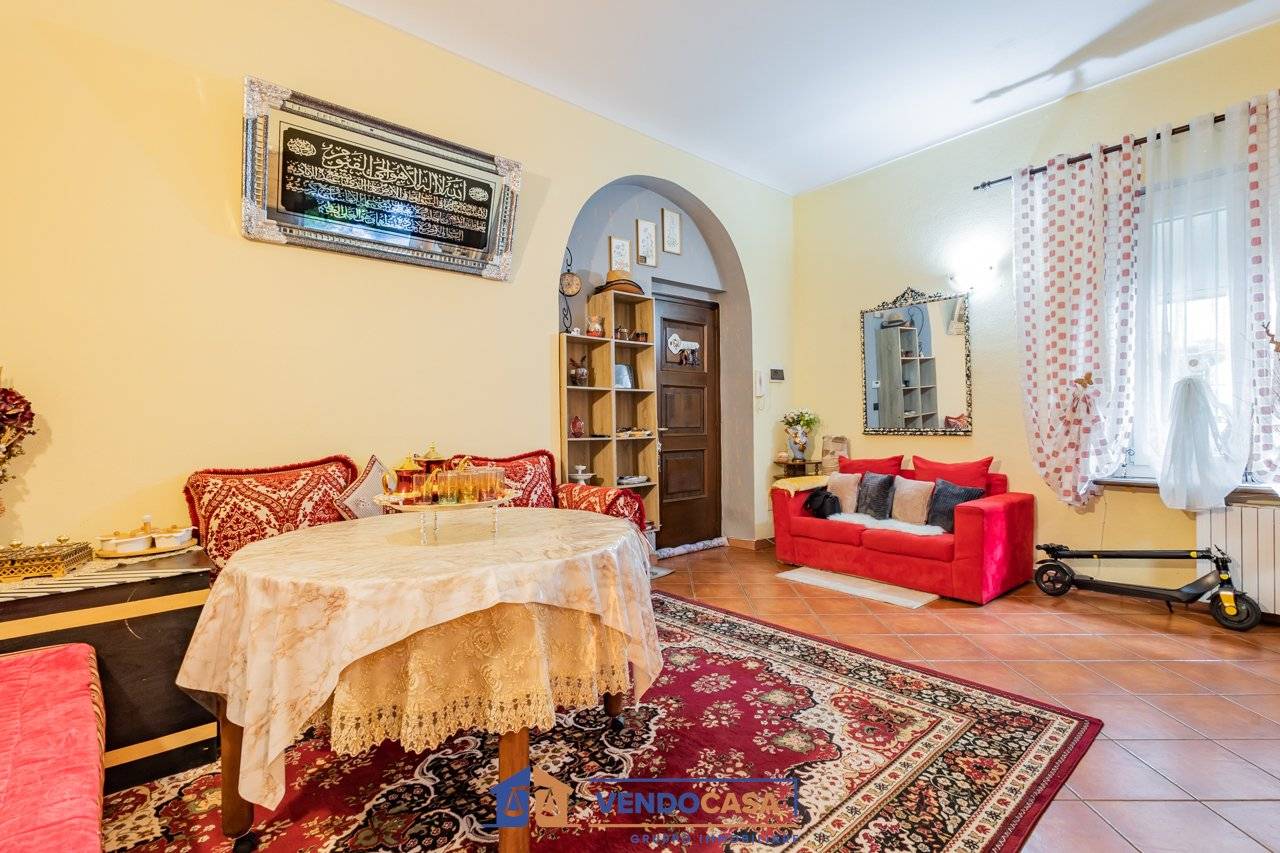 Trilocale via Giovenale Ancina 43, Centro, Fossano