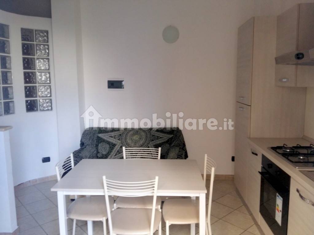 Bilocale Vicinanze Stazione Fs, Santhià