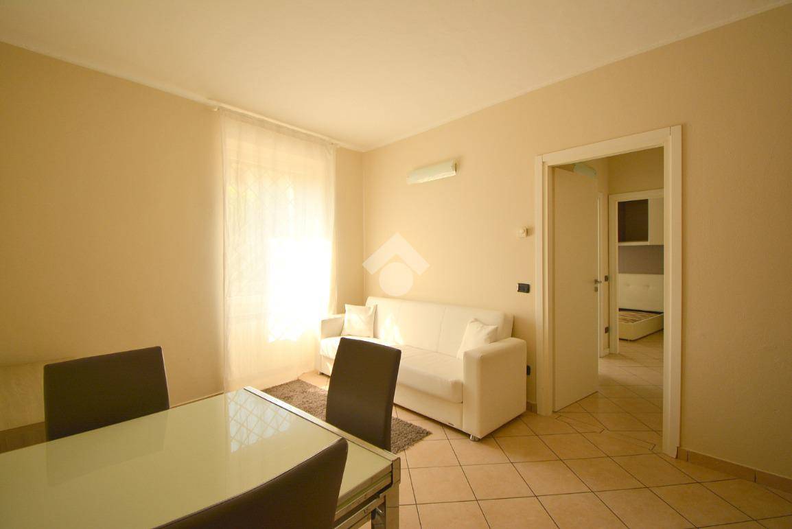 Trilocale via Roma 93, Centro, Passirano