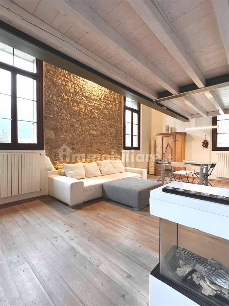 Appartamento ottimo stato, secondo piano, Centro, Vittorio Veneto