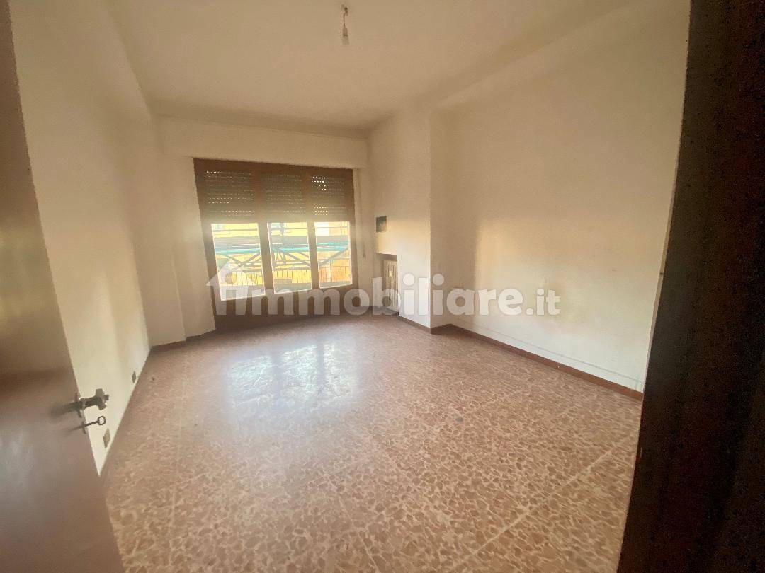 Appartamento viale Vittorio Emanuele II, Fuori Porta Camollia, Siena